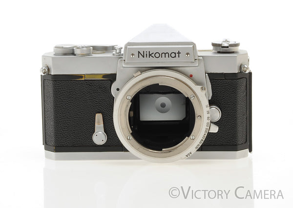 Nikon Nikomat (Nikkormat) FT 35mm Camera (Works, meter bad) [GOOD]