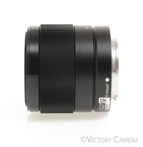 Sony FE 28mm f2 SEL28F20 Wide Angle Prime Lens for E Mount [MINT-]